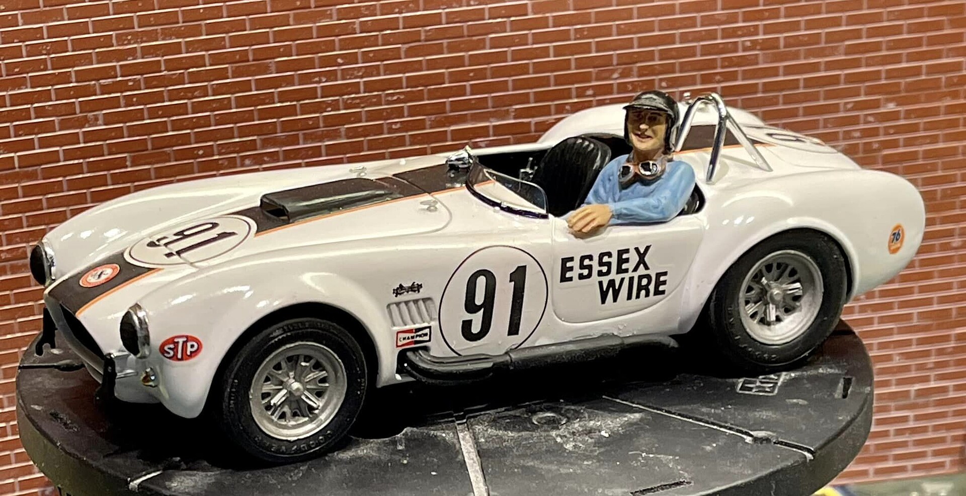 '65 Shelby Cobra 427 -- Plastic Model Car Vehicle Kit -- 1/24 Scale ...