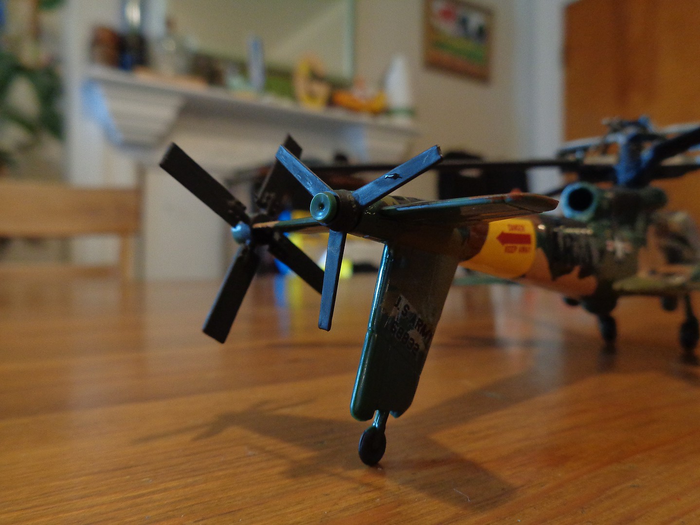 AH-56A Cheyenne Helicopter -- Plastic Model Helicopter -- 1/72 Scale ...