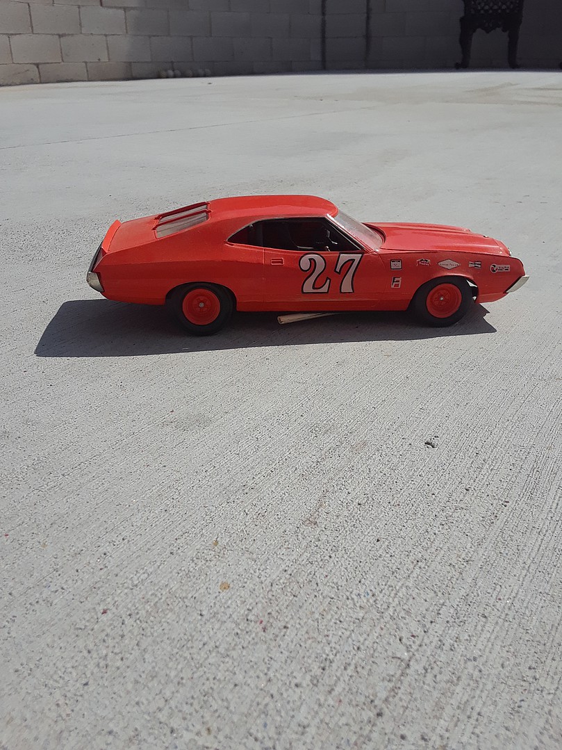 1972 Ford Torino Bobby Isaac #15 -- Plastic Model Car Kit -- 1/25 Scale ...