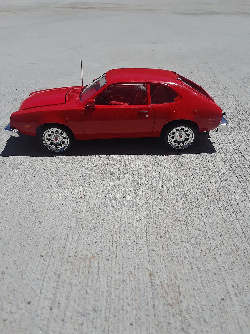 Gallery Pictures AMT 1977 Ford Pinto 2T Plastic Model Car Kit 1/25 ...