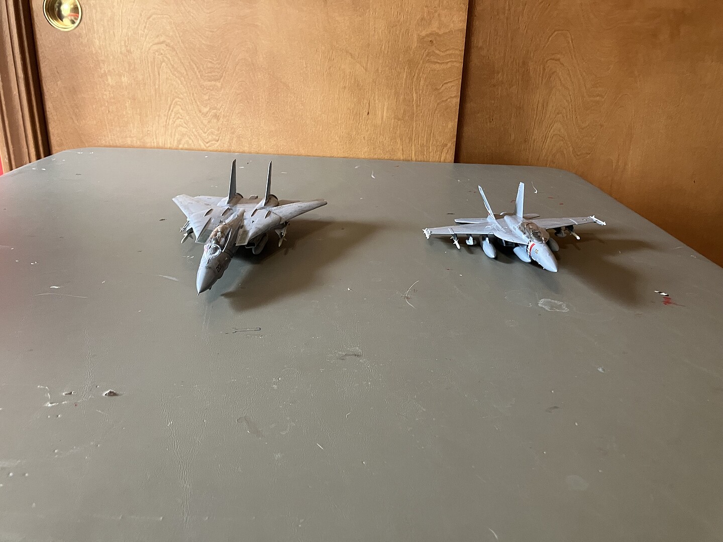 F/A-18F Super Hornet -- Plastic Model Airplane Kit -- 1/72 Scale ...