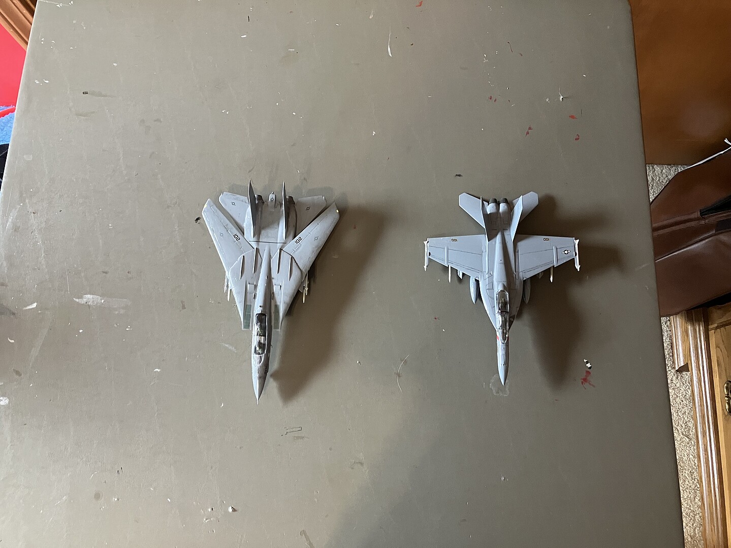 F/A-18F Super Hornet -- Plastic Model Airplane Kit -- 1/72 Scale ...