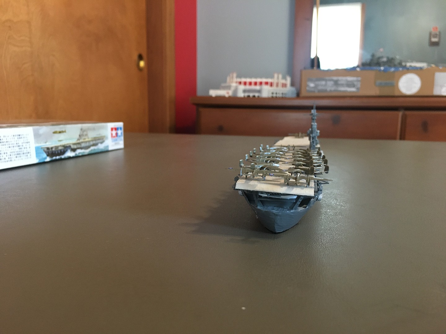 USS Hornet Aircraft Carrier Waterline -- Plastic Model Military Ship ...