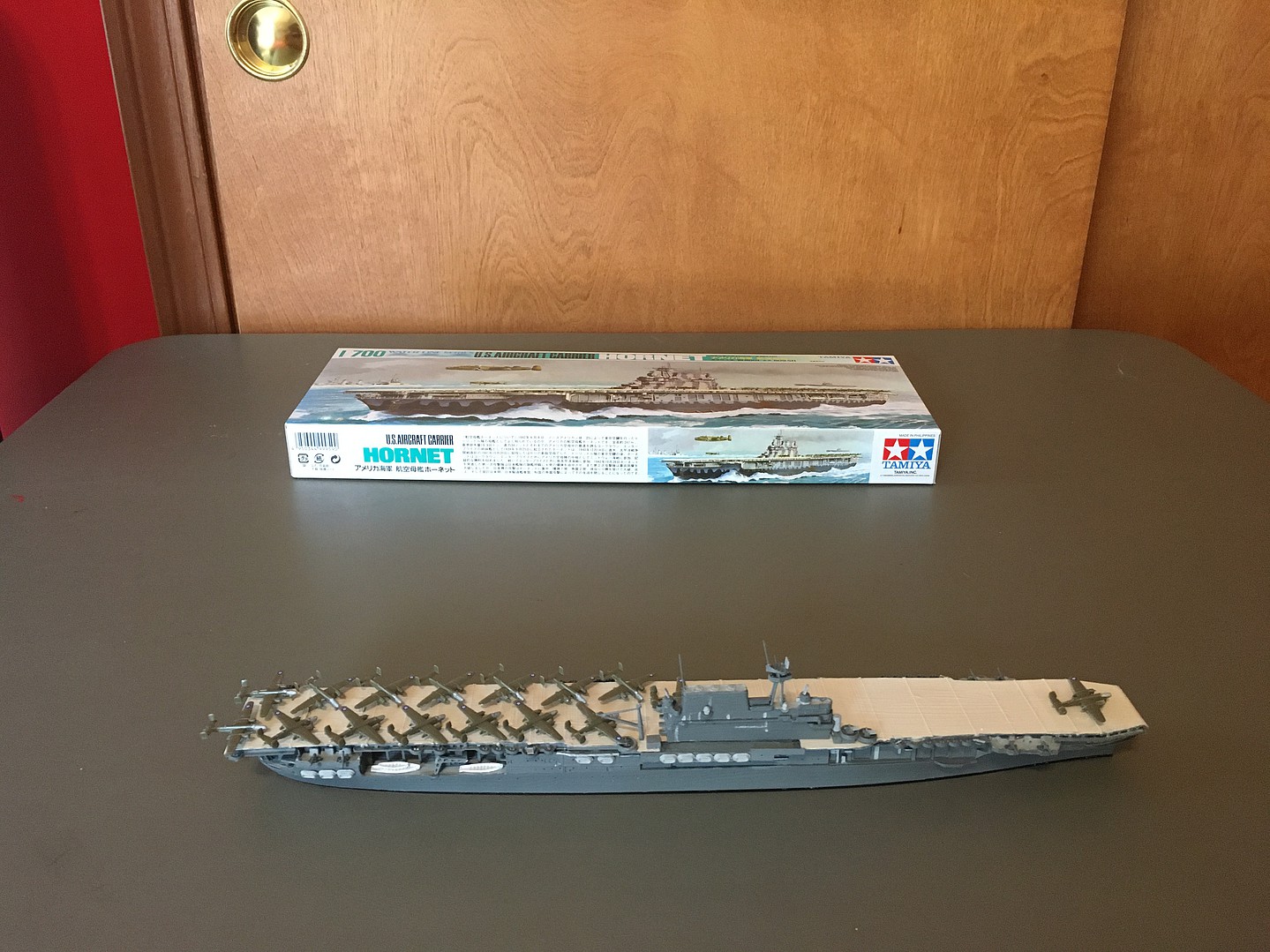 USS Hornet Aircraft Carrier Waterline -- Plastic Model Military Ship ...