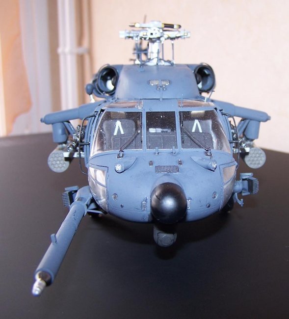 AH-60L Blackhawk DAP -- Plastic Model Helicopter Kit -- 1/35 Scale ...