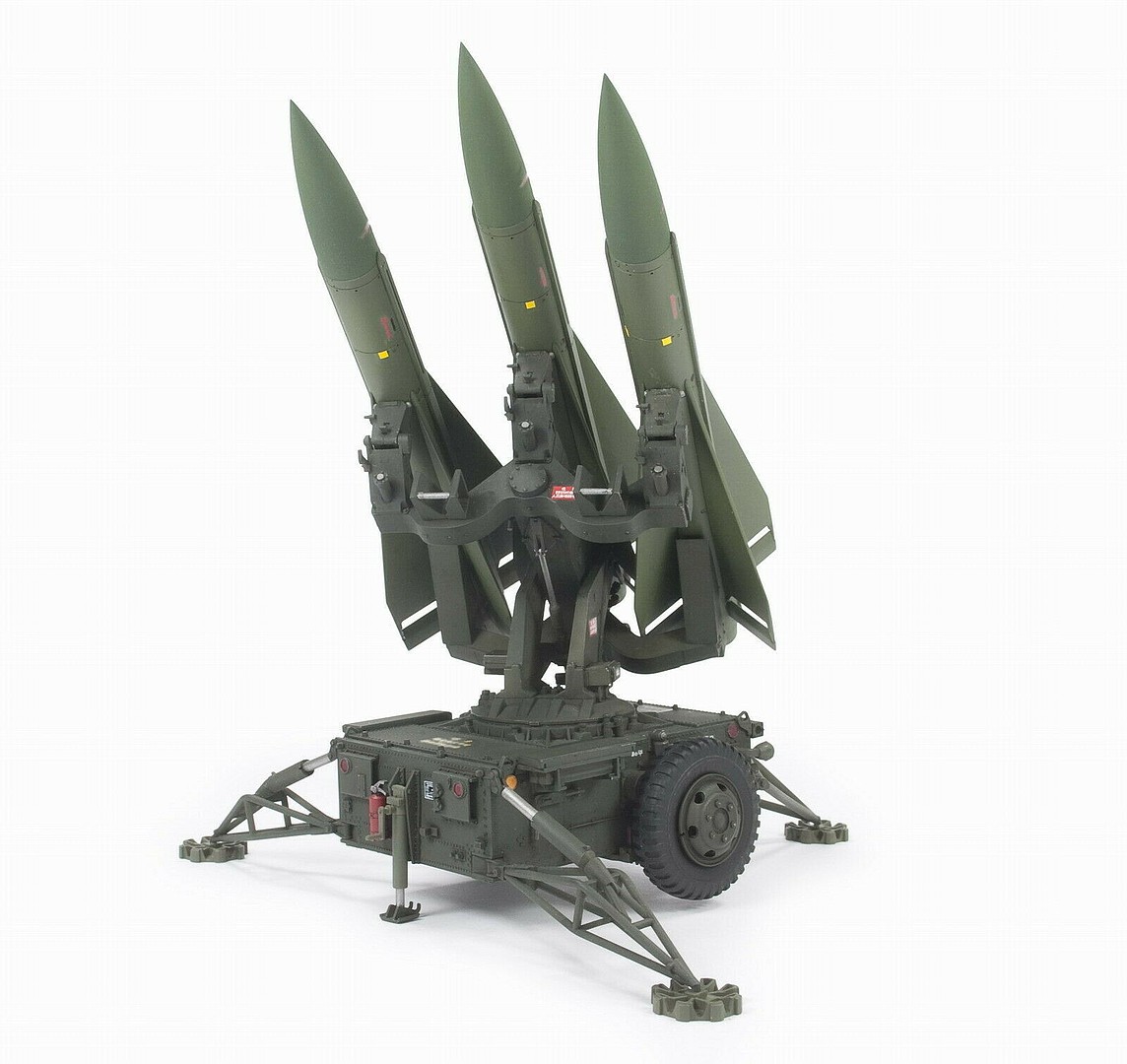 US MIM23 Hawk Surface-to-Air Missile -- Plastic Model Weapon Kit -- 1/ ...