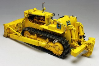 Construction Bulldozer -- Plastic Model Tractor Kit -- 1/25 Scale ...