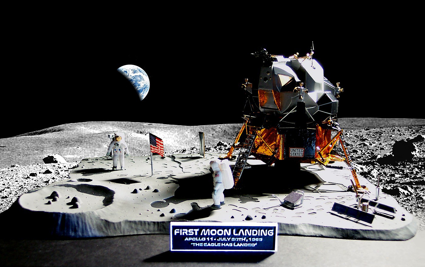 First Lunar Landing -- Science Fiction Plastic Model Kit -- 1/48 Scale ...