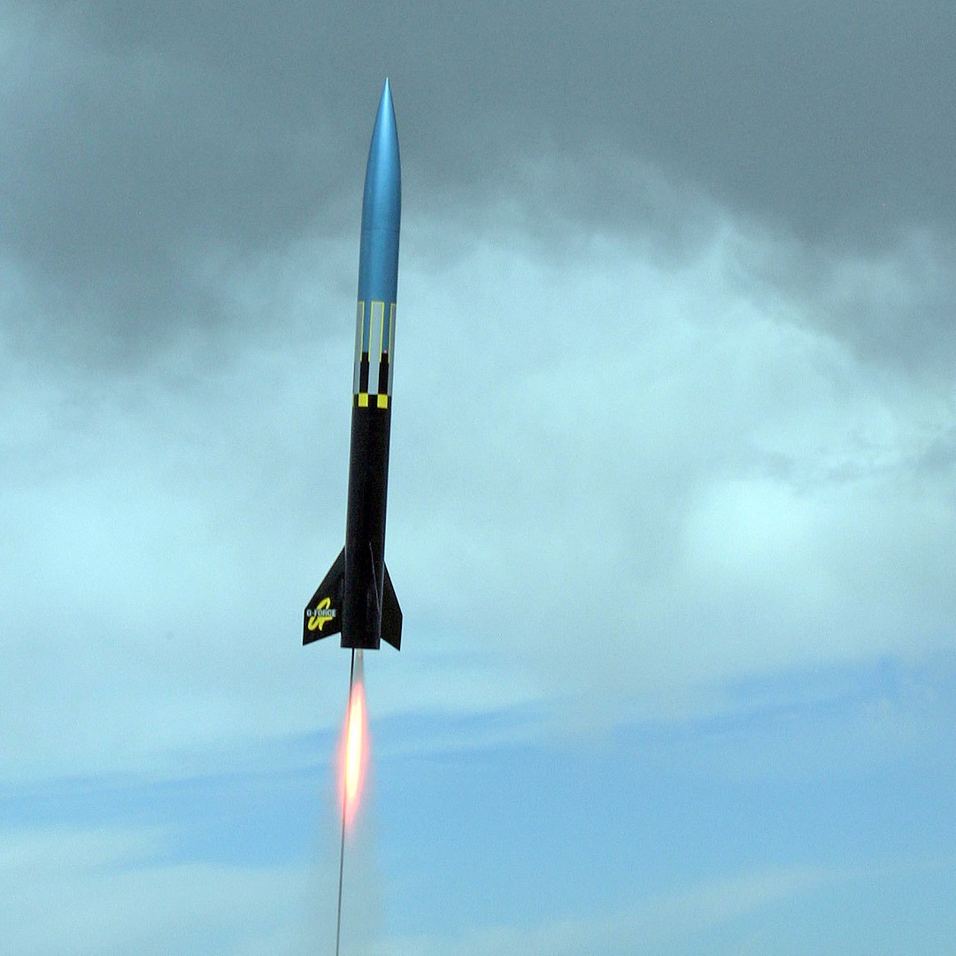 Gallery Pictures Aerotech G-Force 5' Rocket