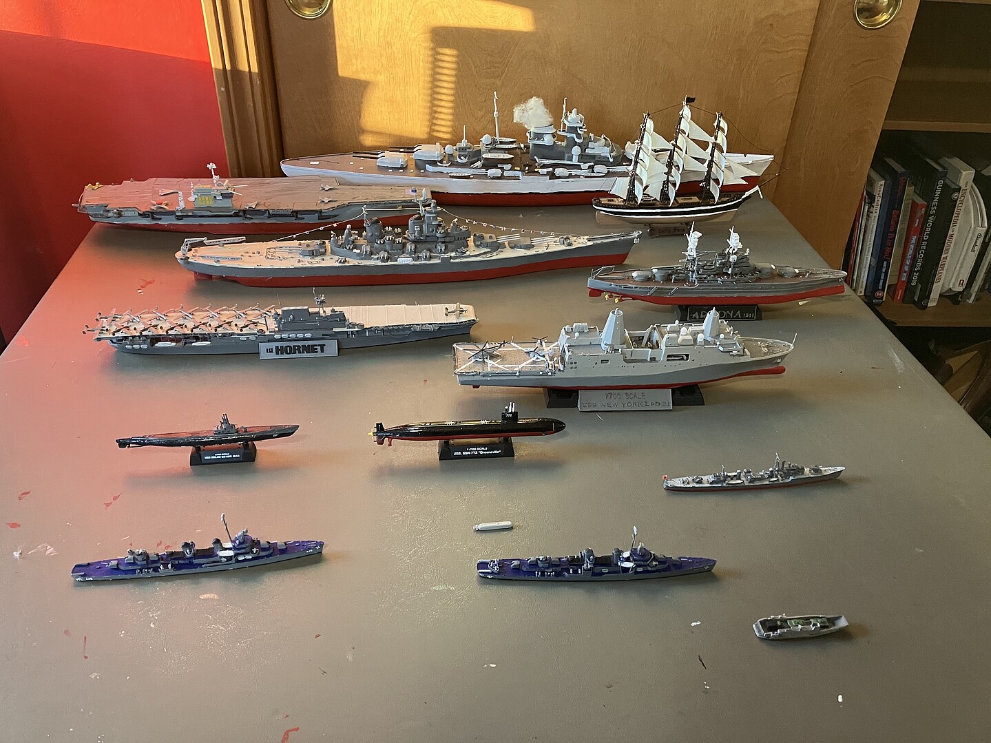 USS Arizona BB-39 -- Plastic Model Military Ship Kit -- 1/700 Scale ...