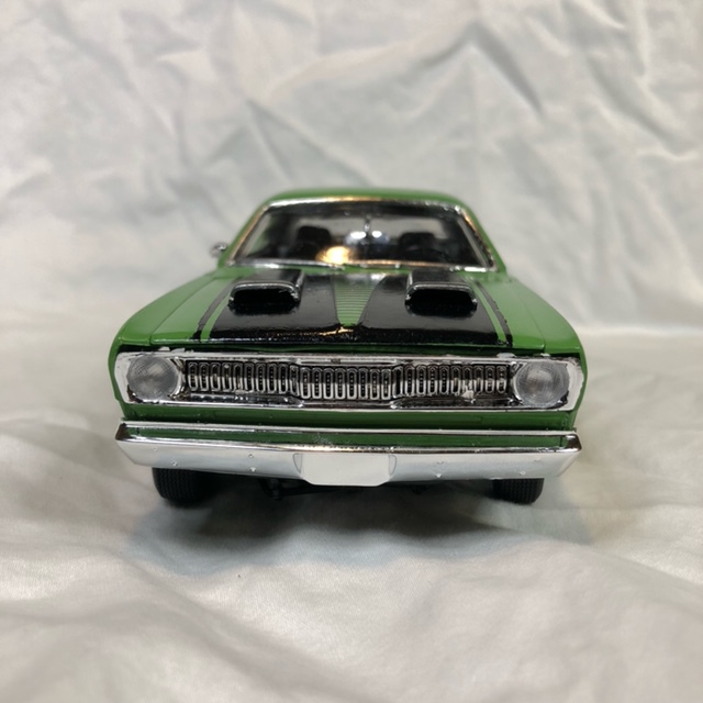 1971 Plymouth Duster 340 -- Plastic Model Car Kit -- 1/25 Scale ...