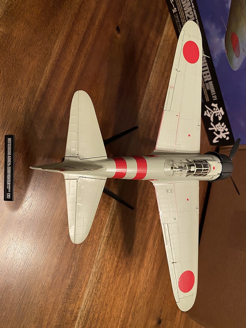 Mitsubishi A6M2b Zero Fighter Aircraft -- Plastic Model Airplane Kit ...