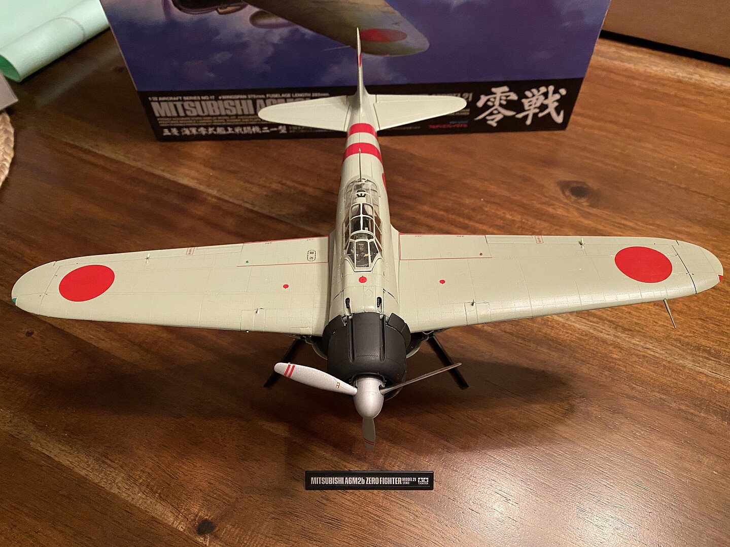 Mitsubishi A6M2b Zero Fighter Aircraft -- Plastic Model Airplane Kit ...