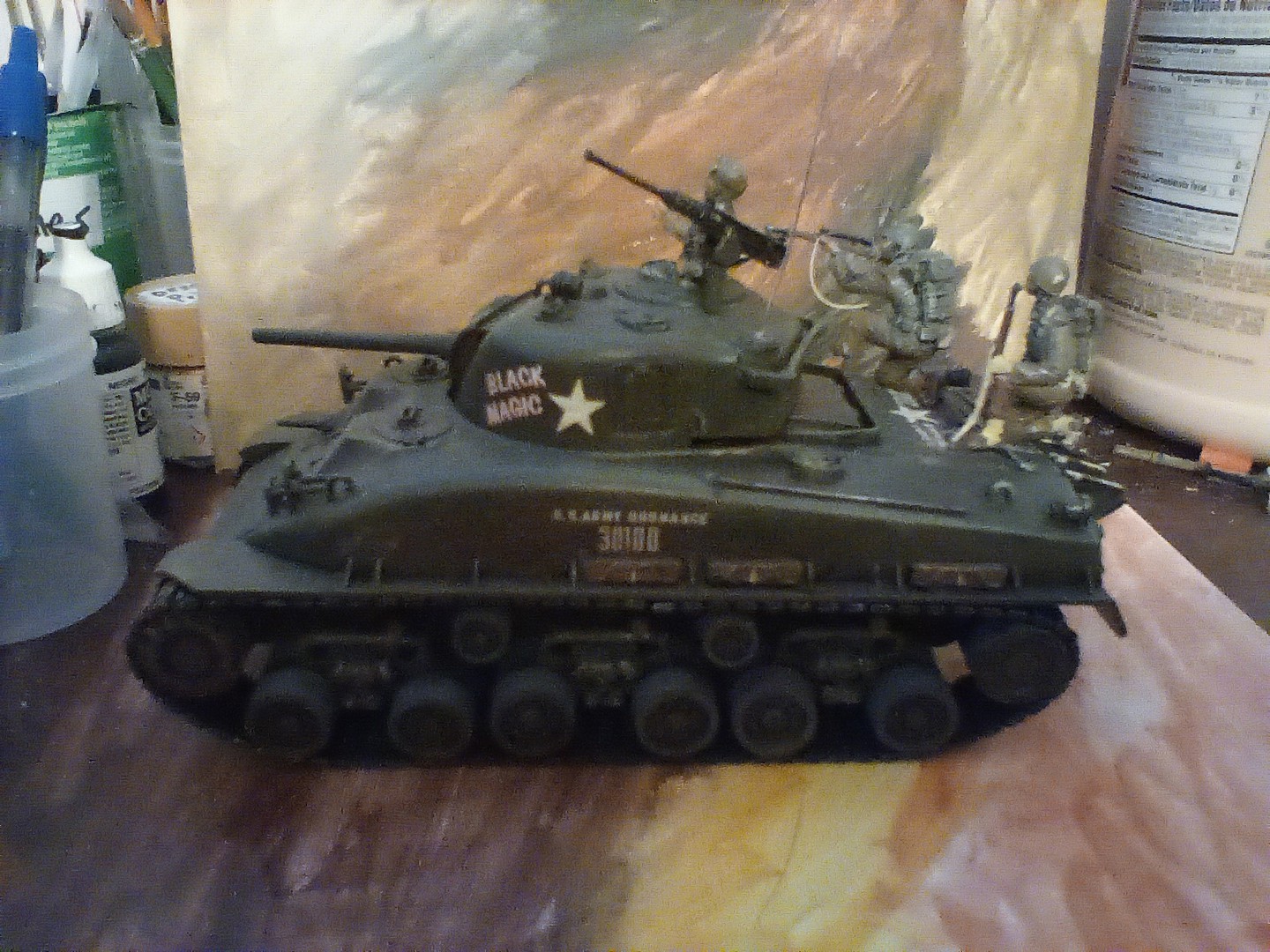 M-4 Sherman Tank -- Plastic Model Military Vehicle Kit -- 1/35 Scale ...