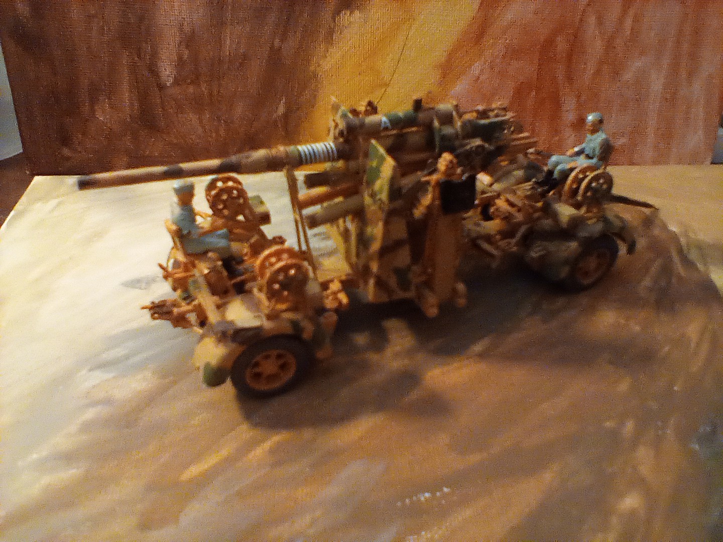 German SS10 Heavy Tractor & 88mm FlaK 37 Gun -- Plastic Model Military ...