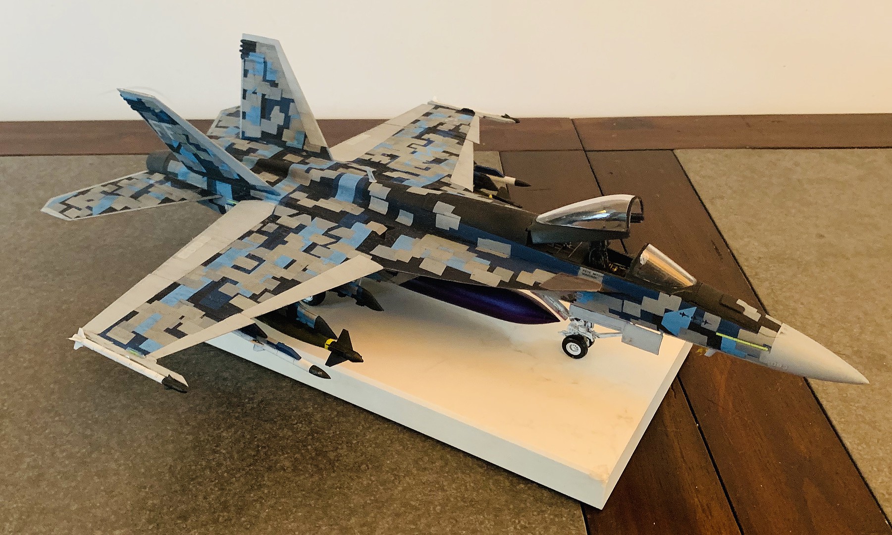 Top Gun Maverick F/A18E Super Hornet Aircraft -- Plastic Model Airplane ...