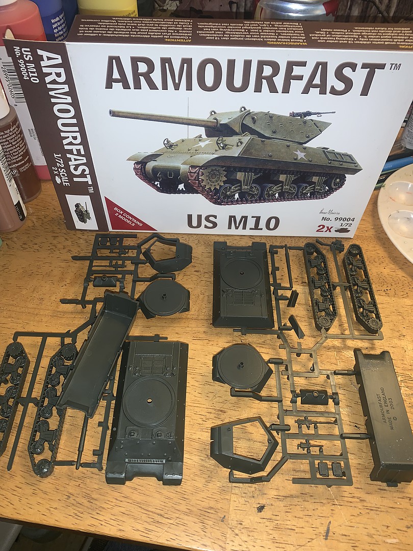 US M10 Tank (2) -- Plastic Model Tank Kit -- 1/72 Scale -- #99004 ...