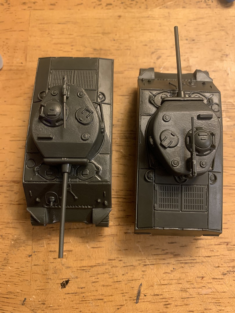 Sherman M4A3 Tank w/76mm Gun (2) -- Plastic Model Tank Kit -- 1/72 ...