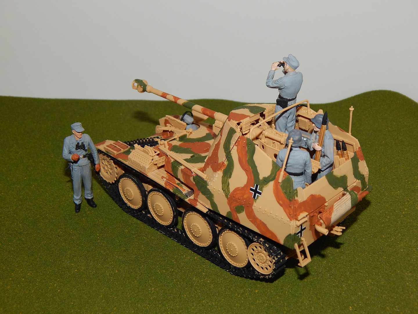 German Marder III M Tank Normandy Front -- Plastic Model Military ...