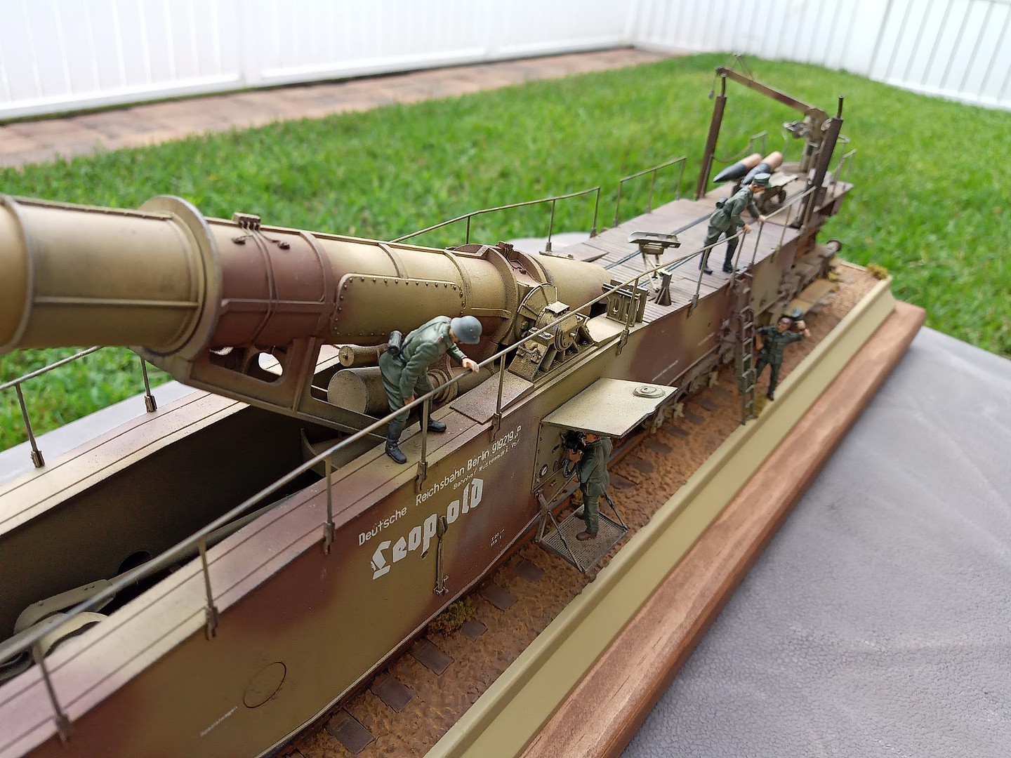 German Railway Gun K5(E) Leopold -- Plastic Model Military Weapon -- 1/ ...