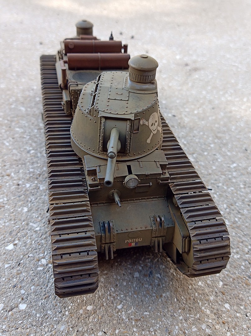 Char 2C French Super Heavy Tank -- Plastic Model Tank Kit -- 1/35 Scale ...