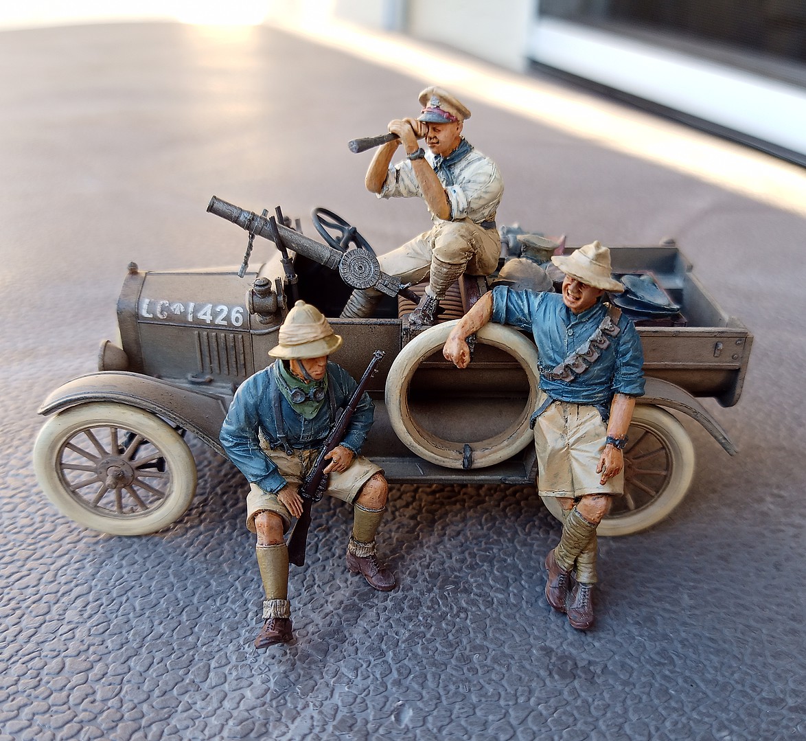 WWI Australian Model T 1917 LCP Army Car -- Plastic Model Kit -- 1/35 ...
