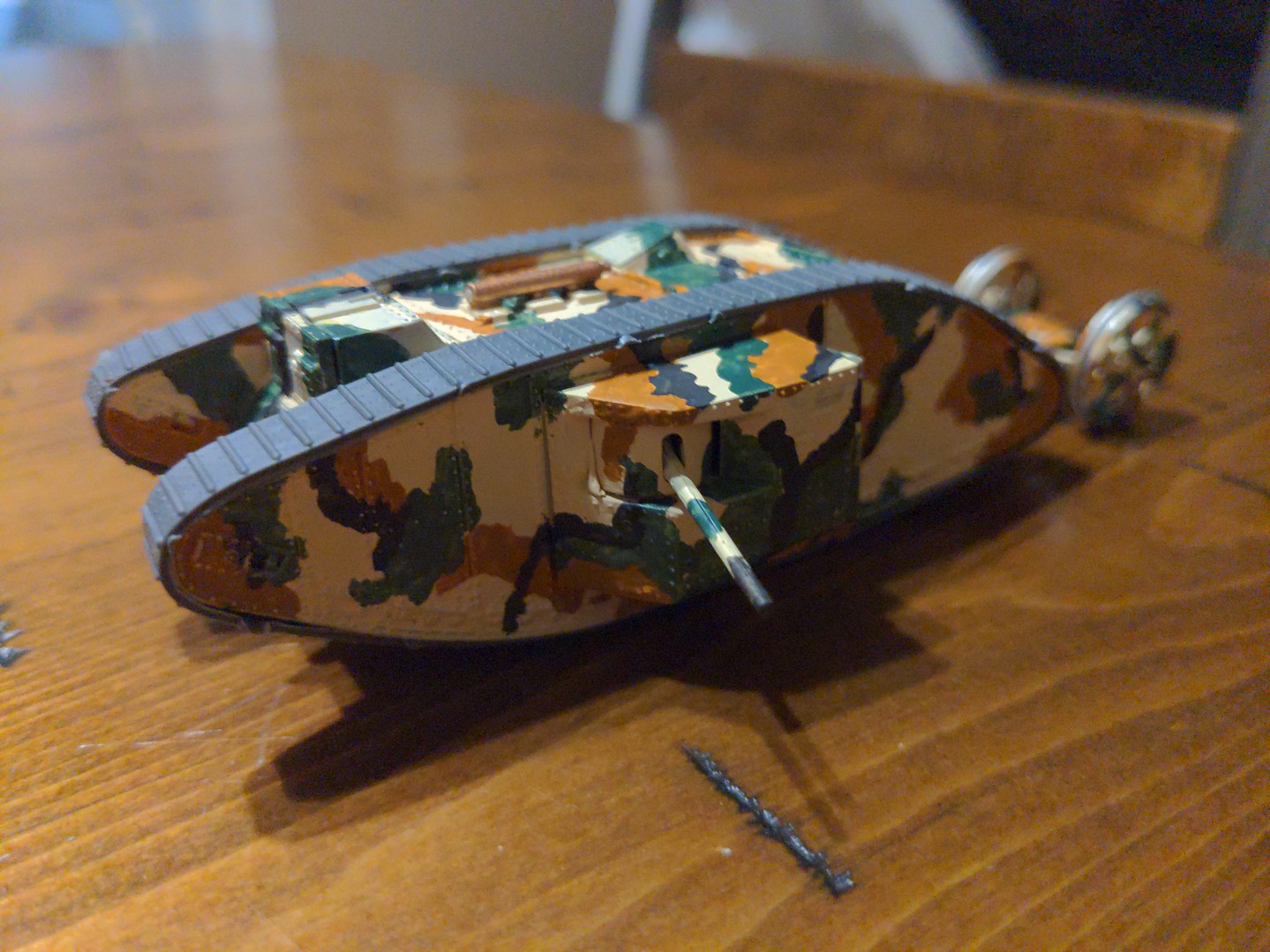 WWI Male Tank -- Plastic Model Military Vehicle Kit -- 1/76 Scale ...