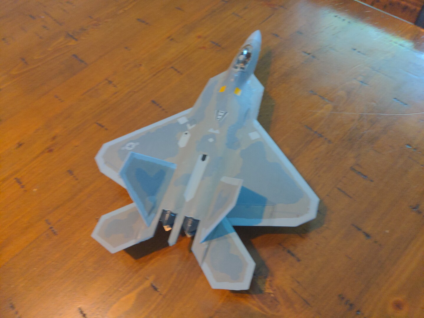 F-22 Raptor -- Plastic Model Airplane Kit -- 1/72 Scale -- #855984 ...