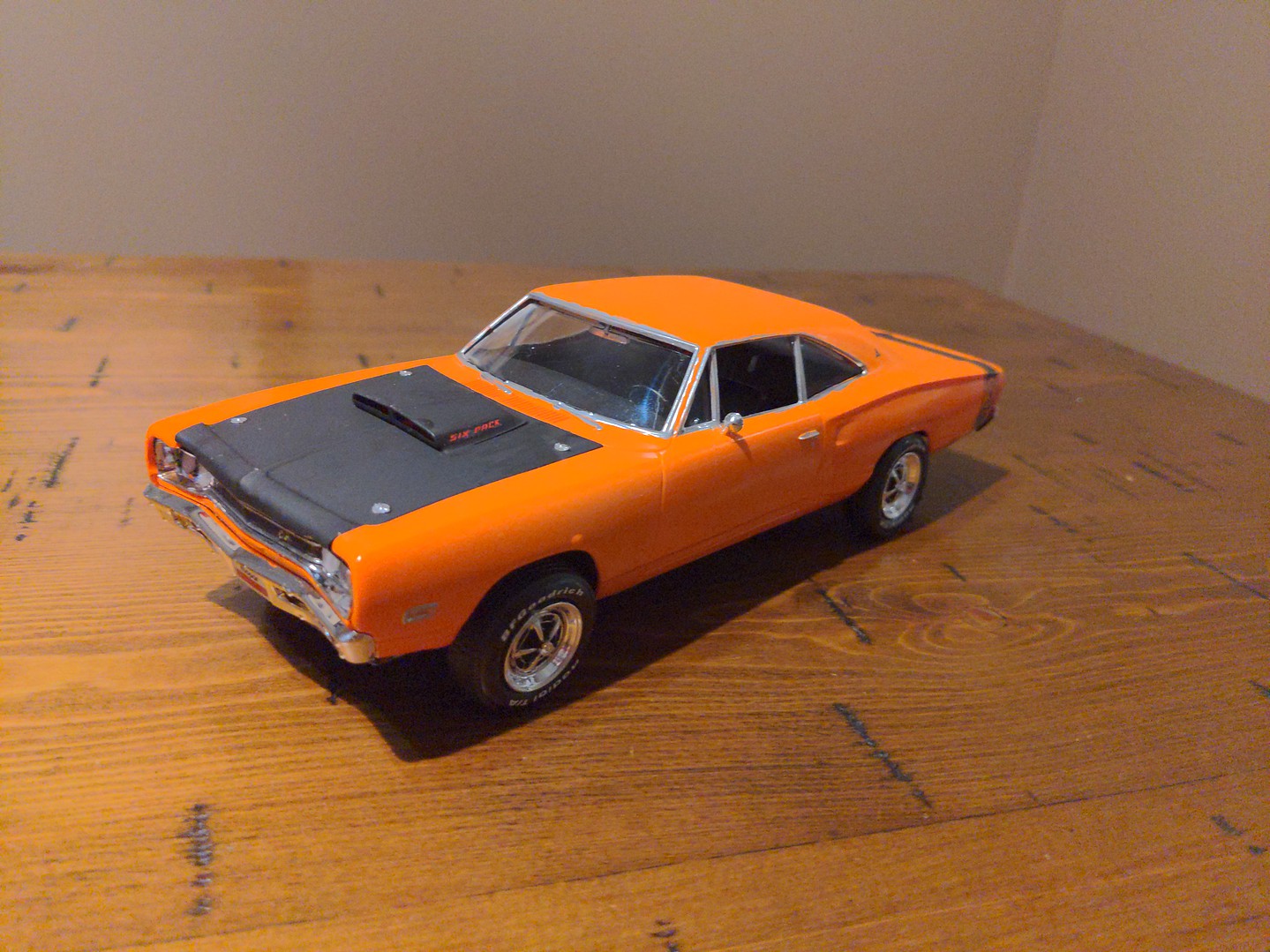 '69 Dodge Superbee 2n1 -- Plastic Model Car Kit -- 1/24 Scale ...