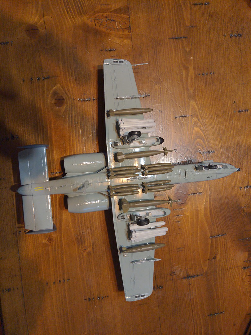 A-10A Plane Operation Iraqi Freedom -- Plastic Model Airplane Kit -- 1/ ...