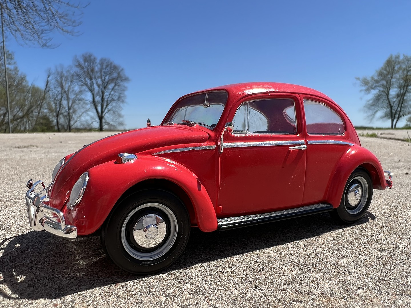 1966 Volkswagen Beetle VW BUG -- Plastic Model Car Kit -- 1/24 Scale ...