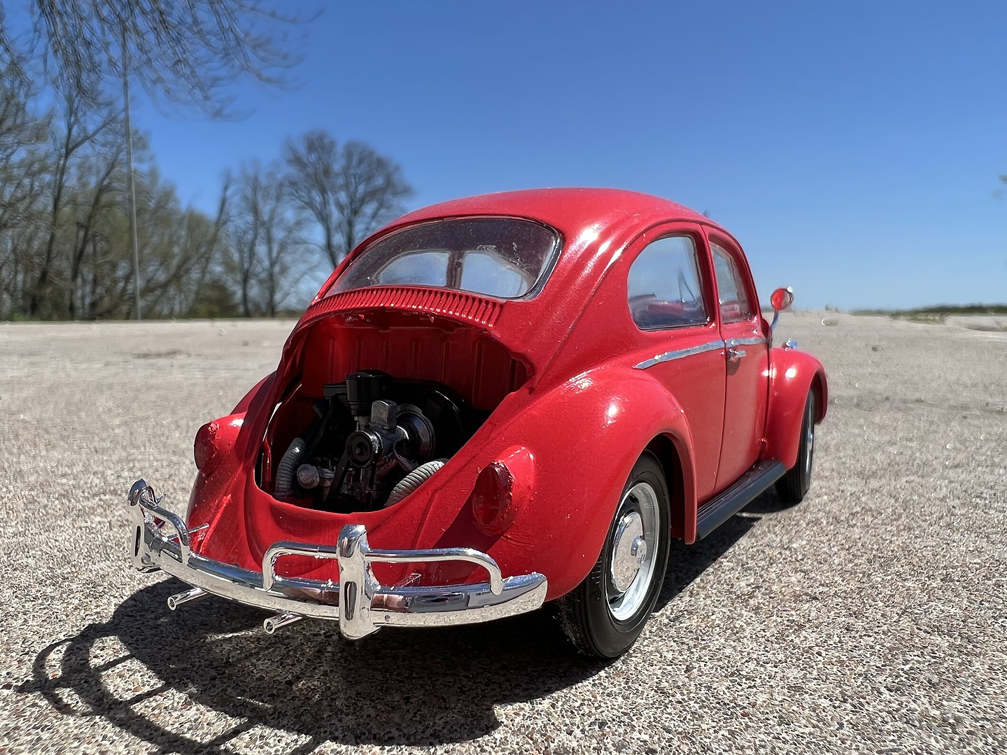 1966 Volkswagen Beetle VW BUG -- Plastic Model Car Kit -- 1/24 Scale ...