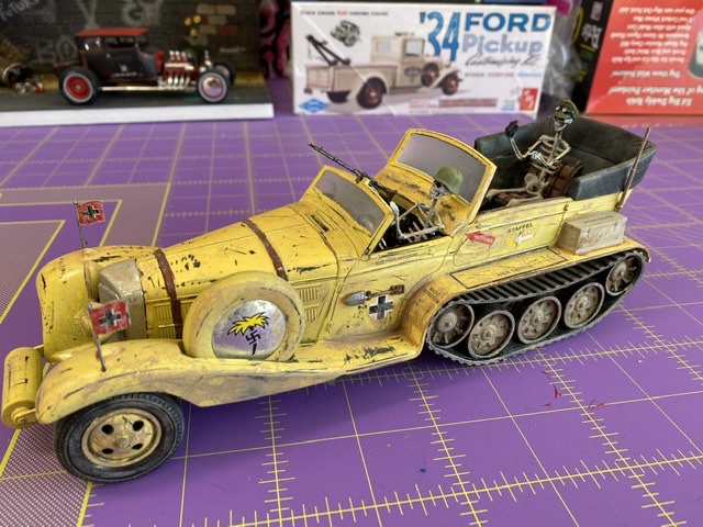 Gallery Pictures Monogram 1/24 Rommel's Rod