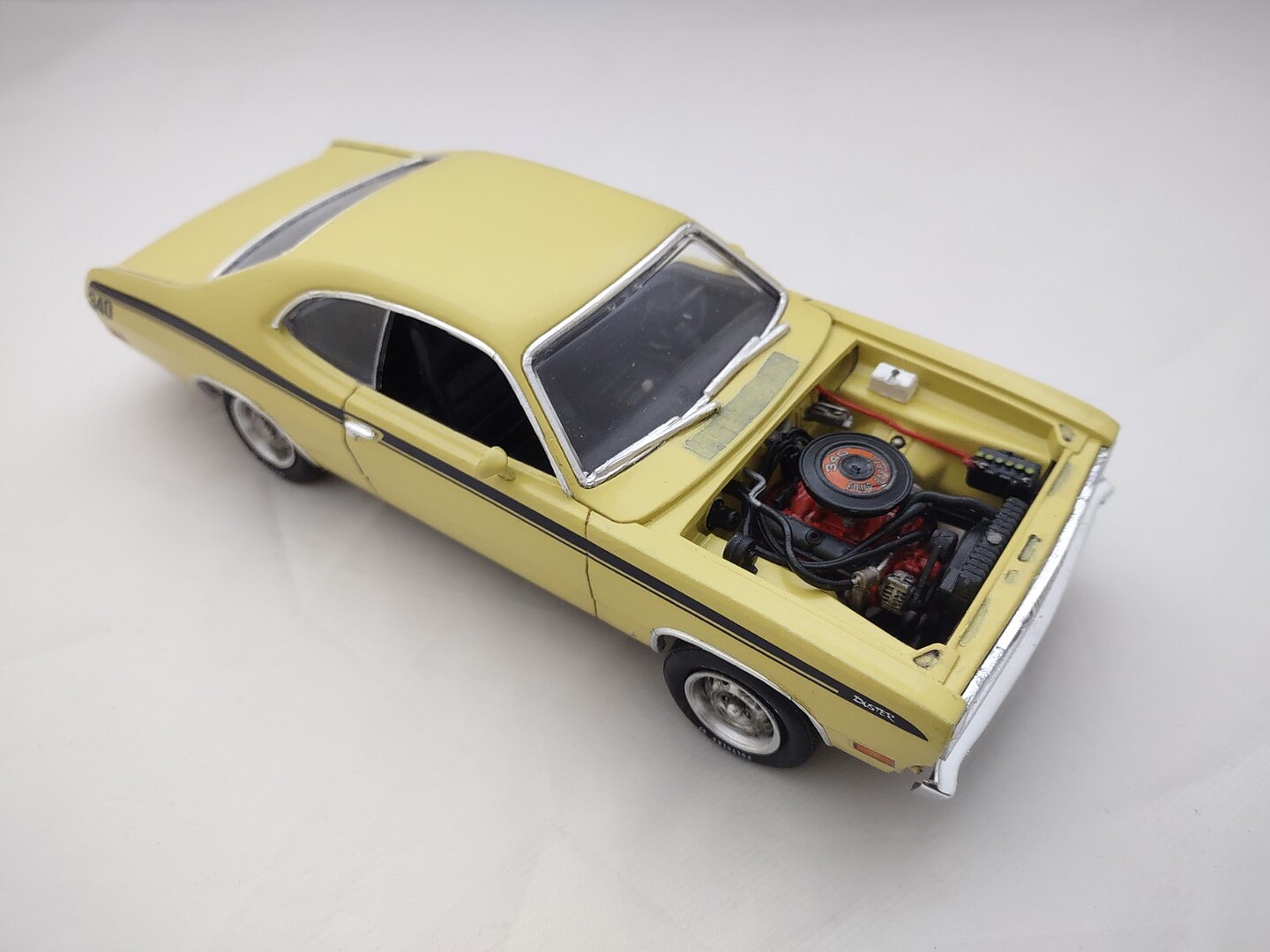 1971 Plymouth Duster 340 -- Plastic Model Car Kit -- 1/25 Scale ...