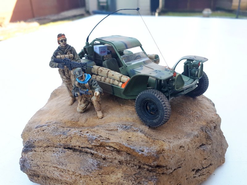 DELTA FORCE Fav -- Plastic Model Military Vehicle Kit -- 1/35 Scale ...