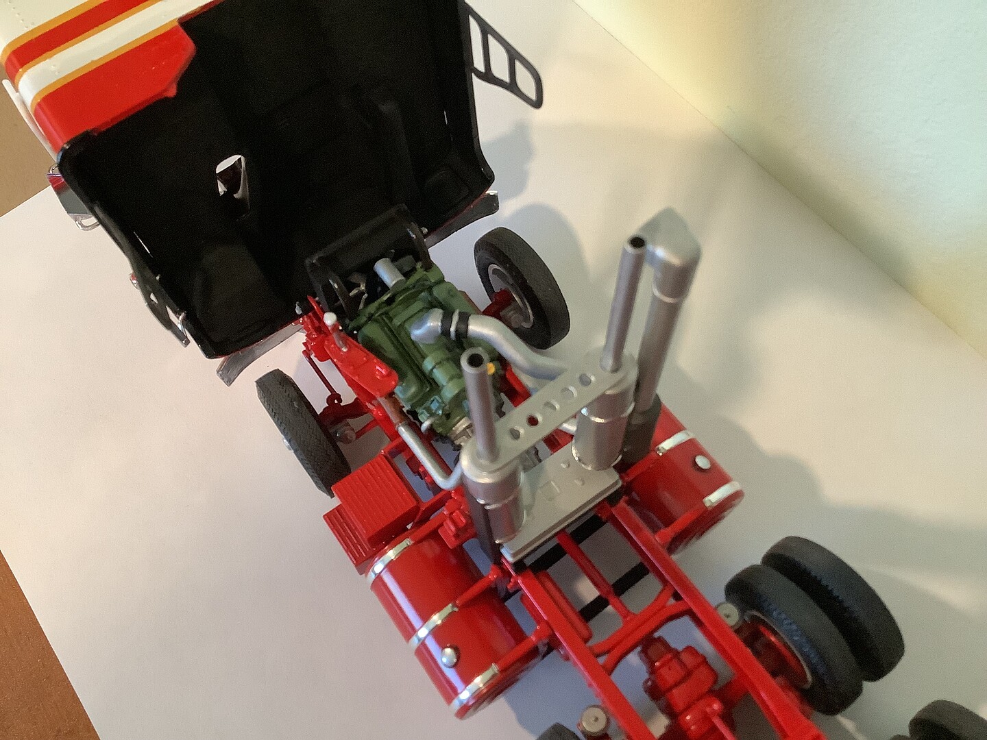 GNC Astro 95 Semi Tractor -- Plastic Model Car Kit -- 1/25 Scale ...