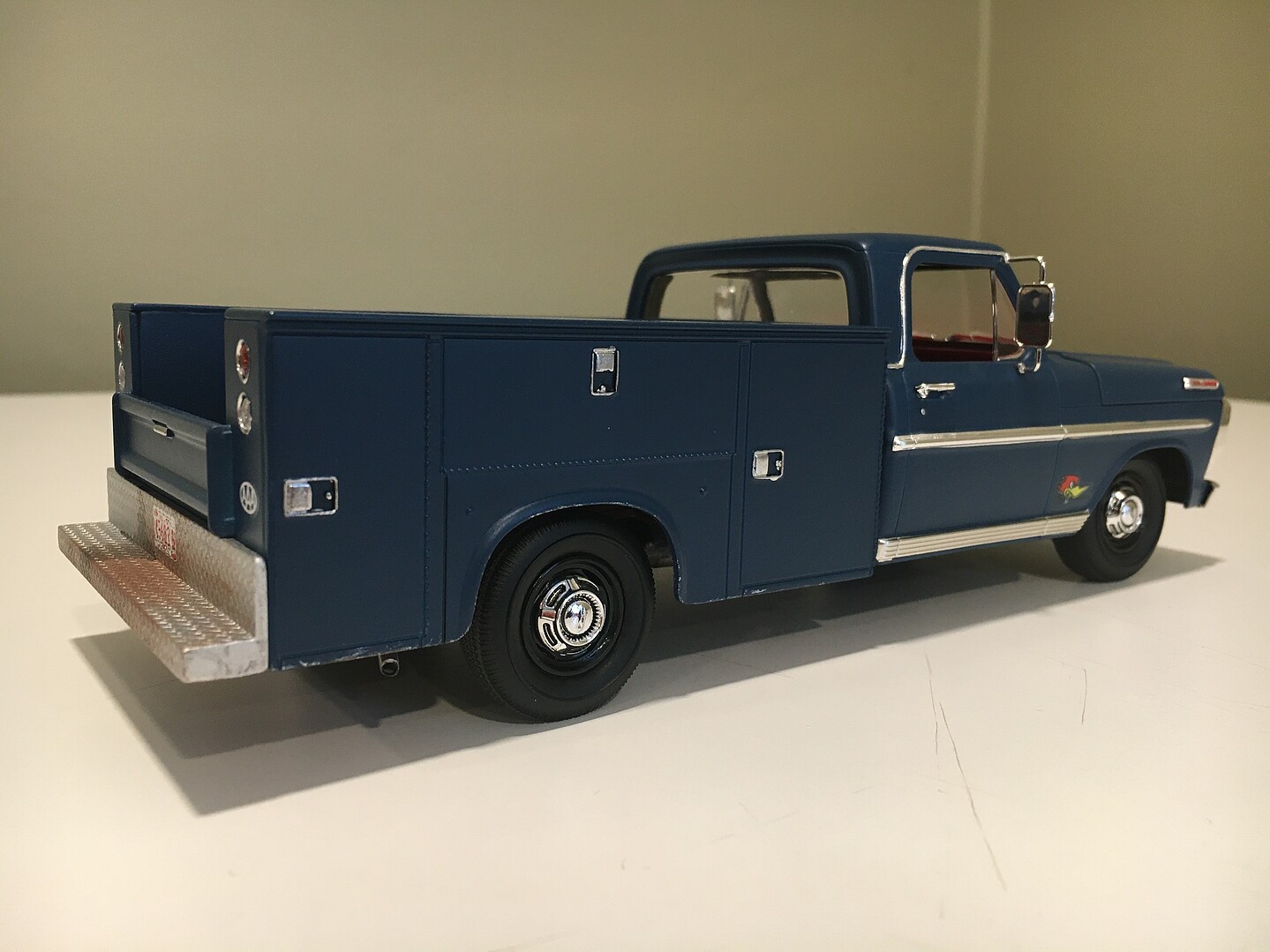 1967 Ford F100 Service Bed Pickup Truck -- Plastic Model Vehicle Kit ...