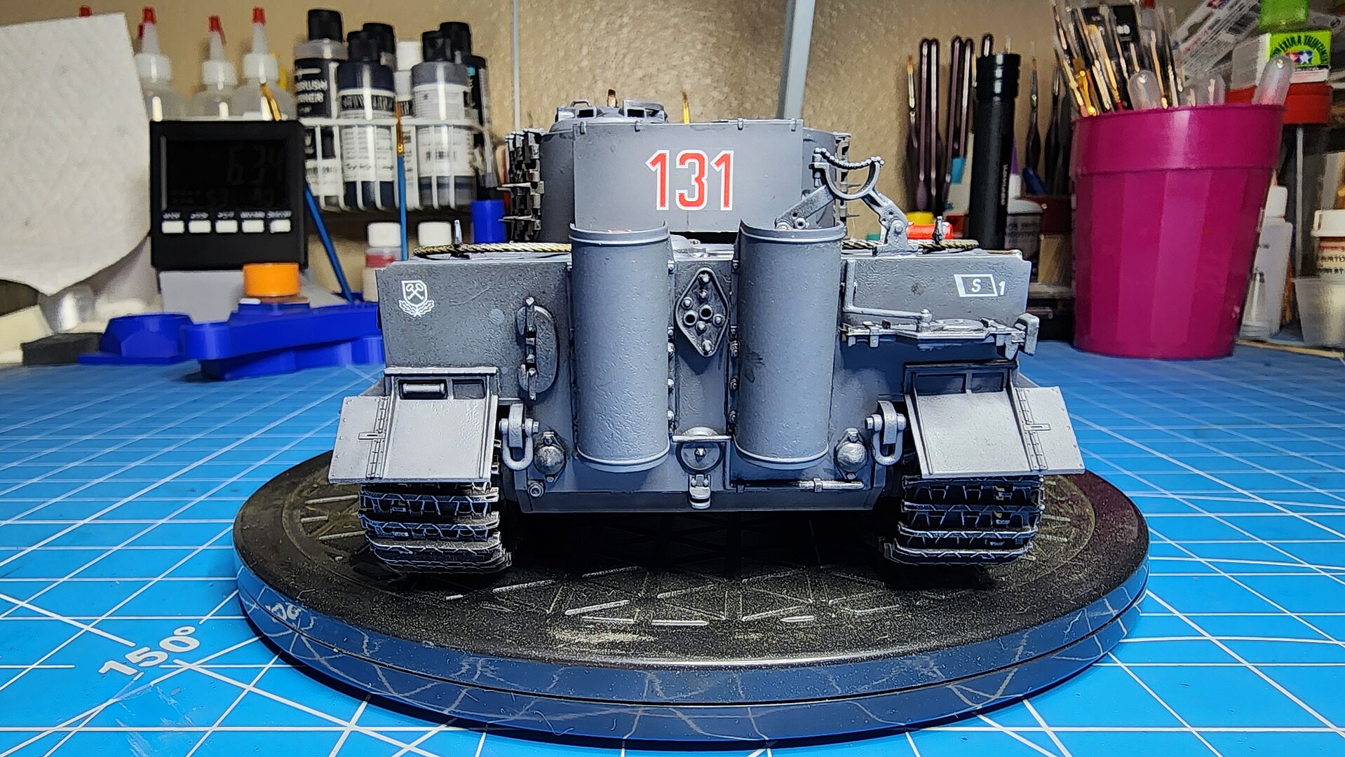 German Tiger I Mid Production Tank Pictures