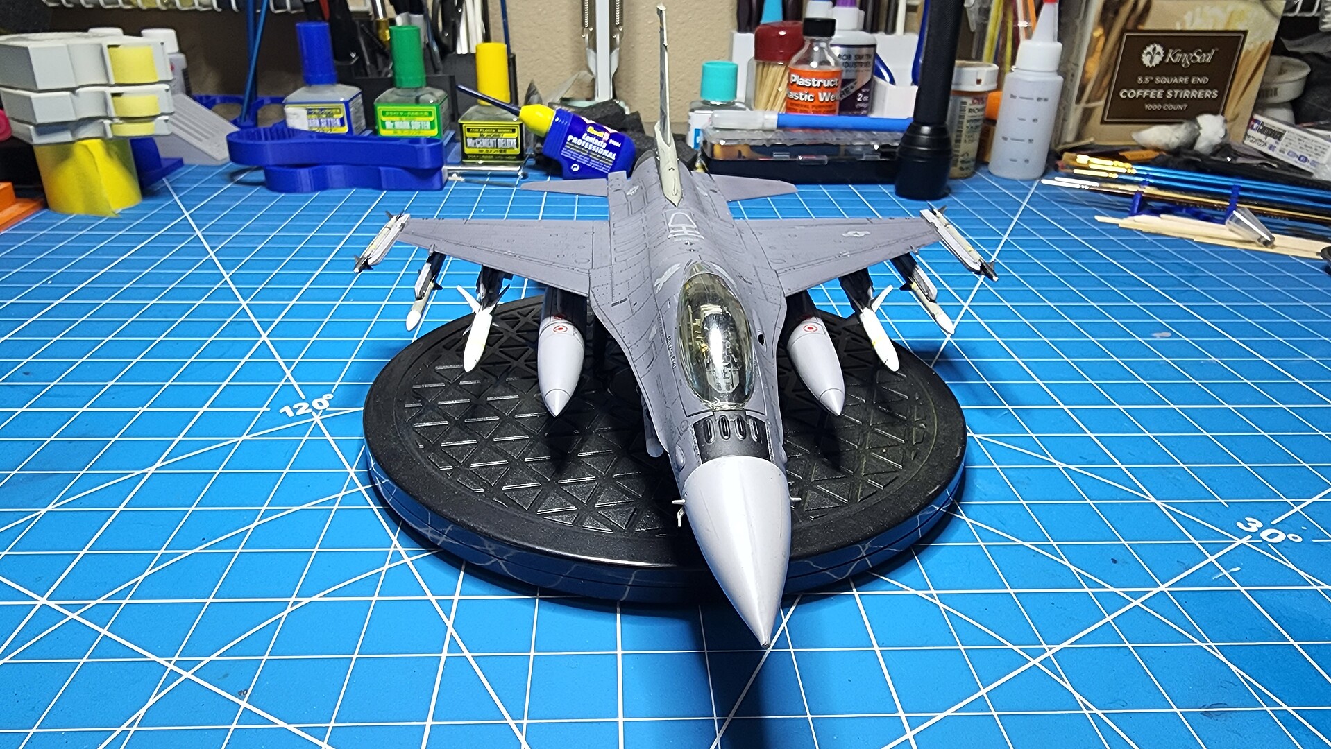 Lockheed Martin F-16CJ Figther -- Plastic Model Airplane Kit -- 1/48 ...