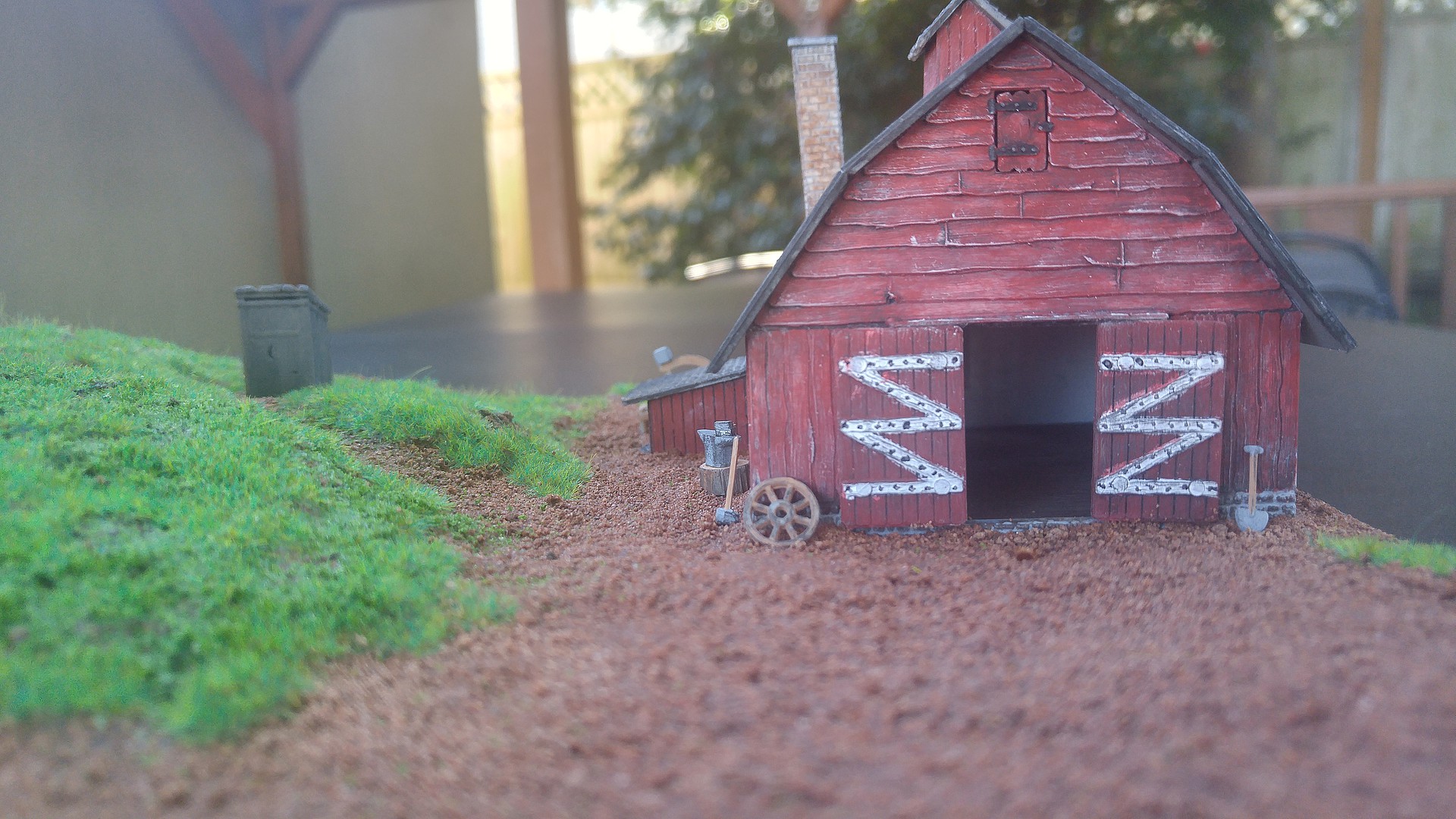 Old Country Barn Kit -- Model Railroad Building -- HO Scale -- #902 ...