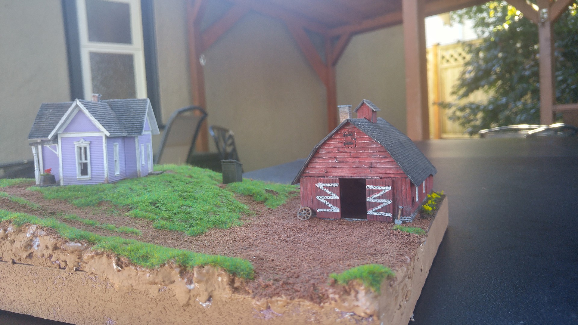 Old Country Barn Kit -- Model Railroad Building -- HO Scale -- #902 ...