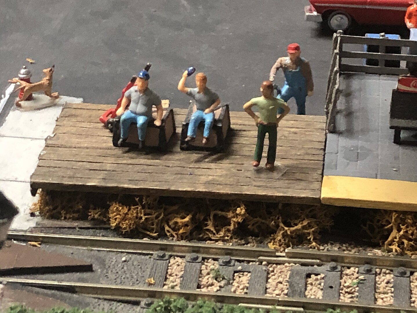 Scenic Accents People (16) -- HO Scale Model Railroad Figure -- #a1958 ...