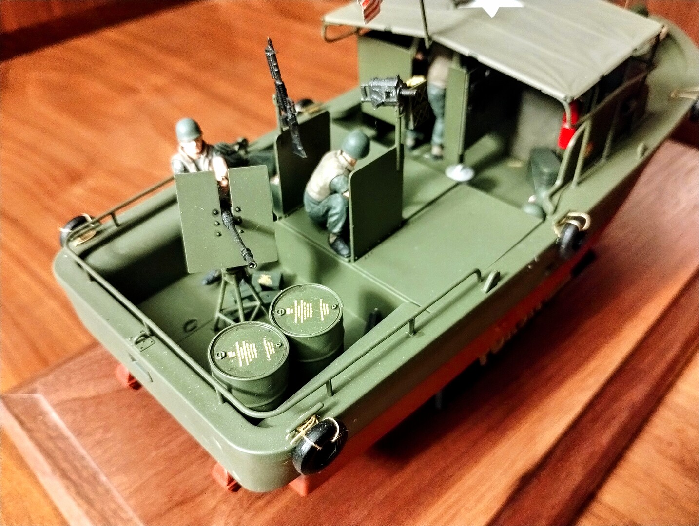 US Navy PBR31 MkII Pibber Boat -- Plastic Model Military Ship Kit -- 1/ ...