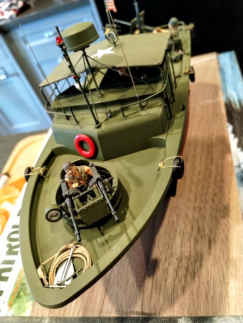 US Navy PBR31 MkII Pibber Boat -- Plastic Model Military Ship Kit -- 1/ ...