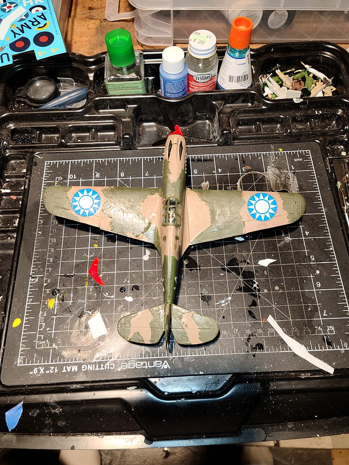 P40B Tiger Shark Aircraft -- Plastic Model Airplane Kit -- 1/48 Scale ...