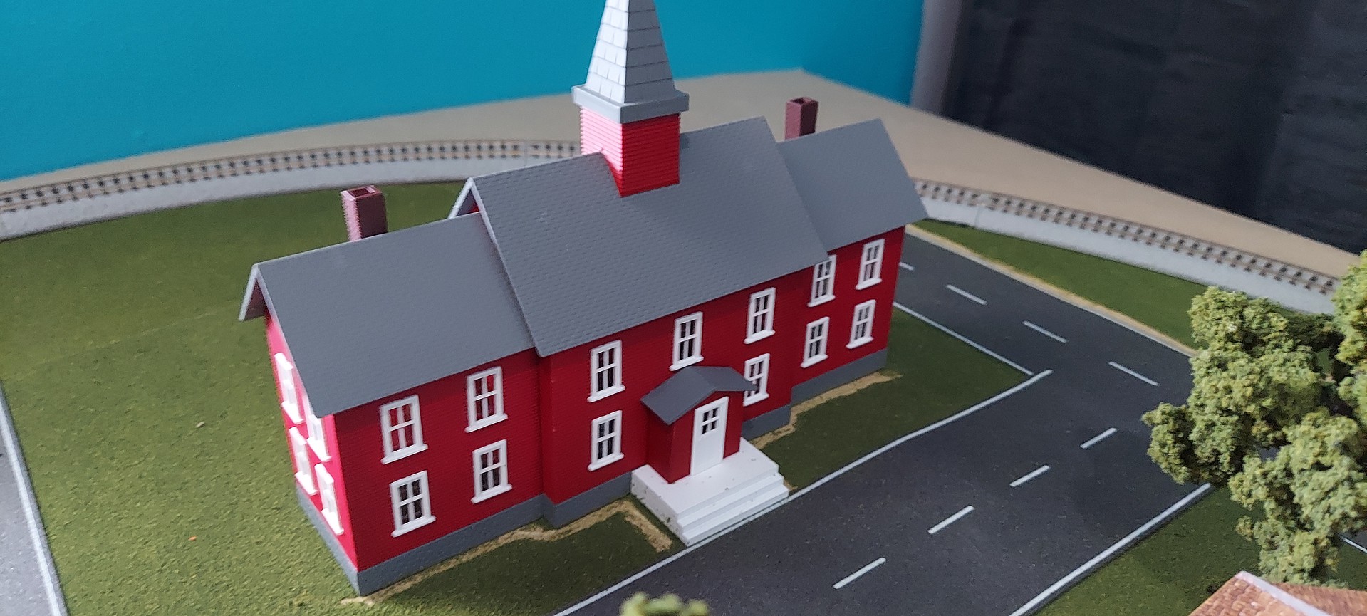 Little Red School House Built-Up -- HO Scale Model Railroad Building ...