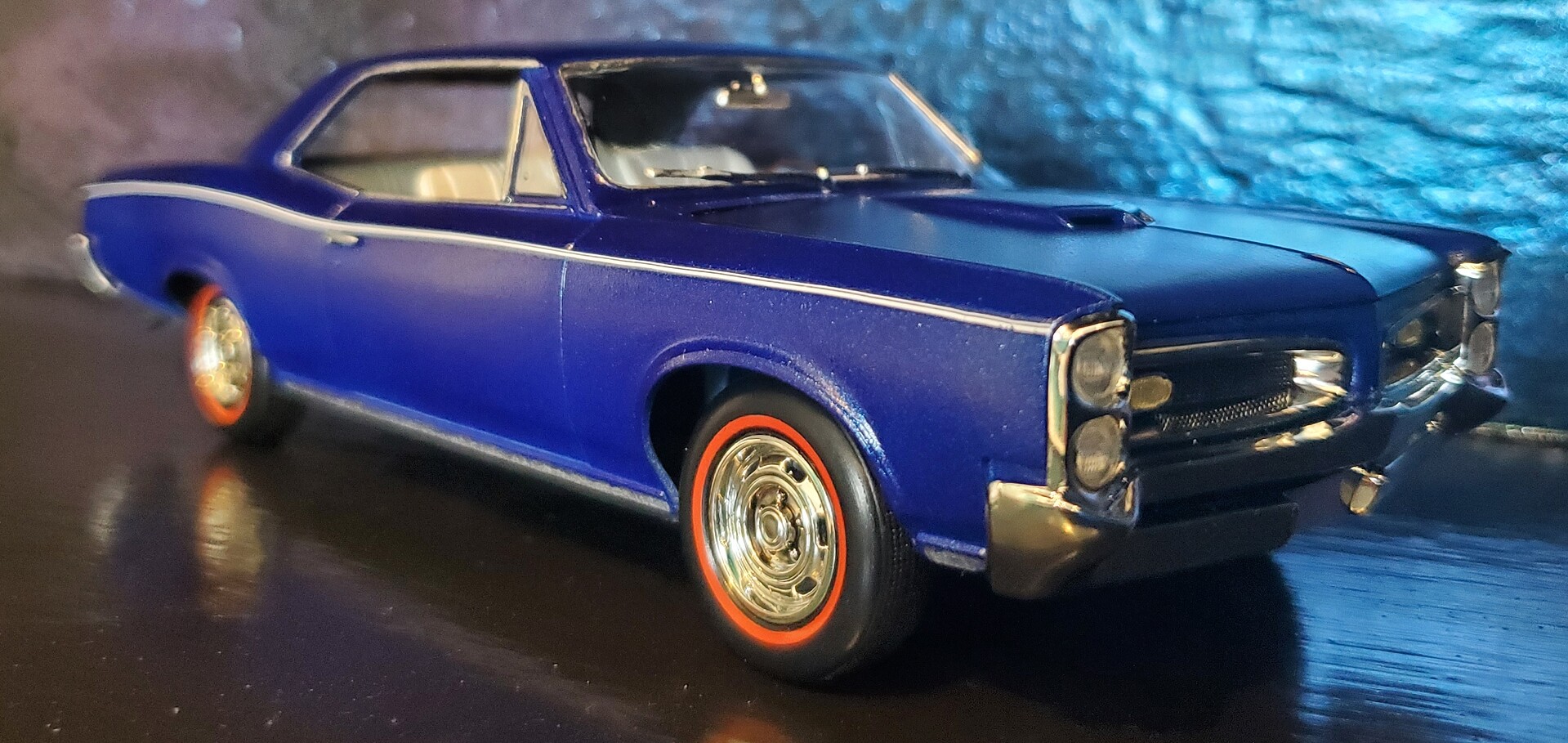 1966 Pontiac GTO -- Plastic Model Car Kit -- 1/25 Scale -- #854479 ...