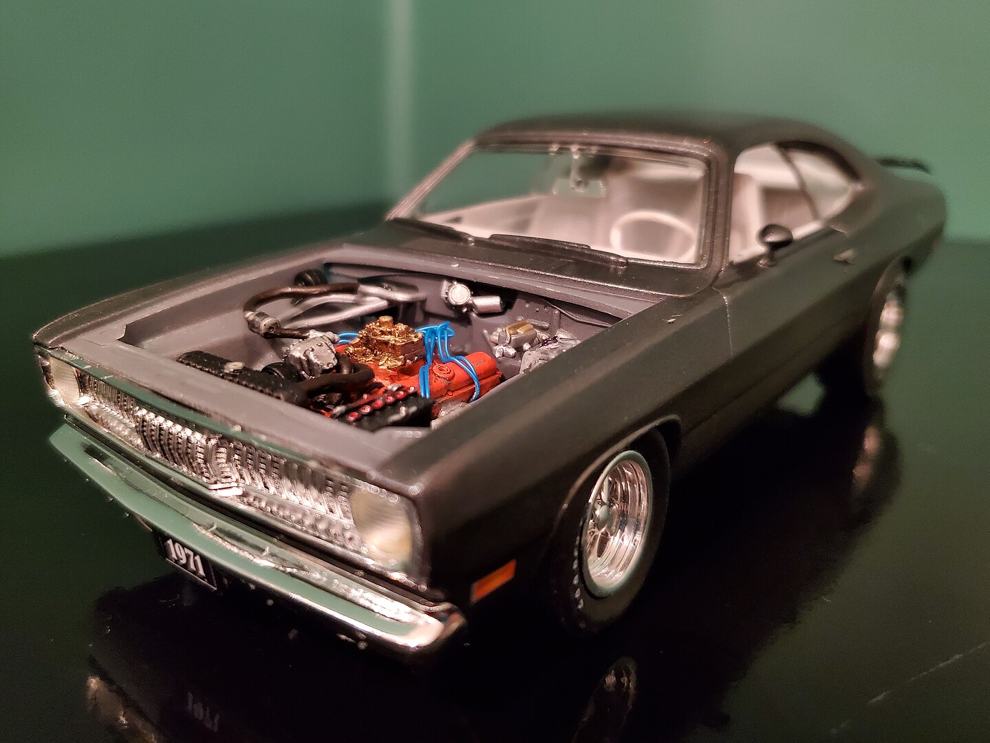 1971 Plymouth Duster 340 -- Plastic Model Car Kit -- 1/25 Scale ...