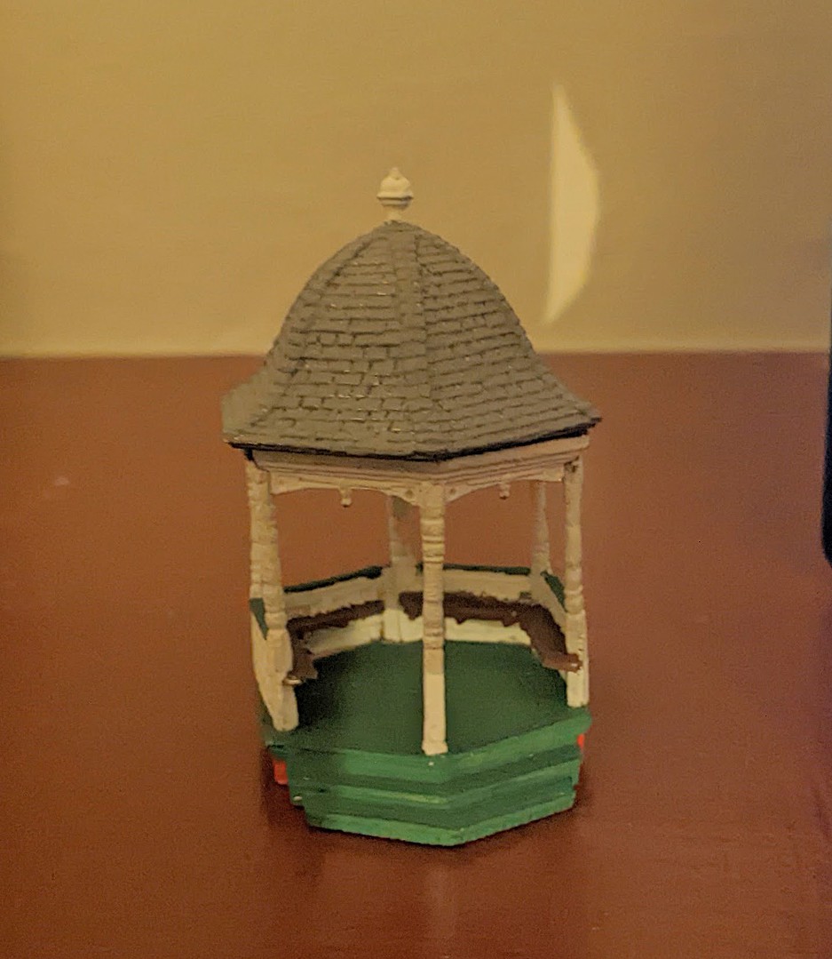 Gazebo Kit (assembly required) -- HO Scale Model Railroad Building -- # ...