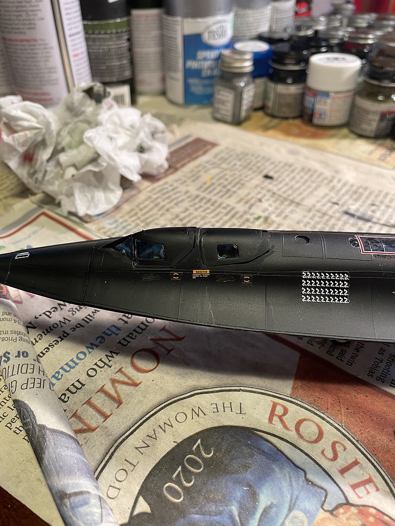 SR-71A Blackbird -- Plastic Model Airplane Kit -- 1/72 Scale -- #855810 ...